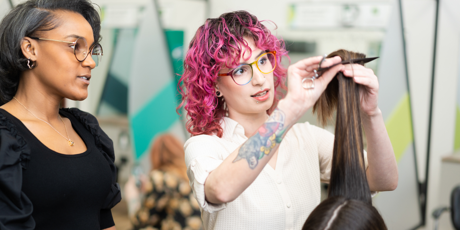 Why Should New Stylists Consider Great Clips?